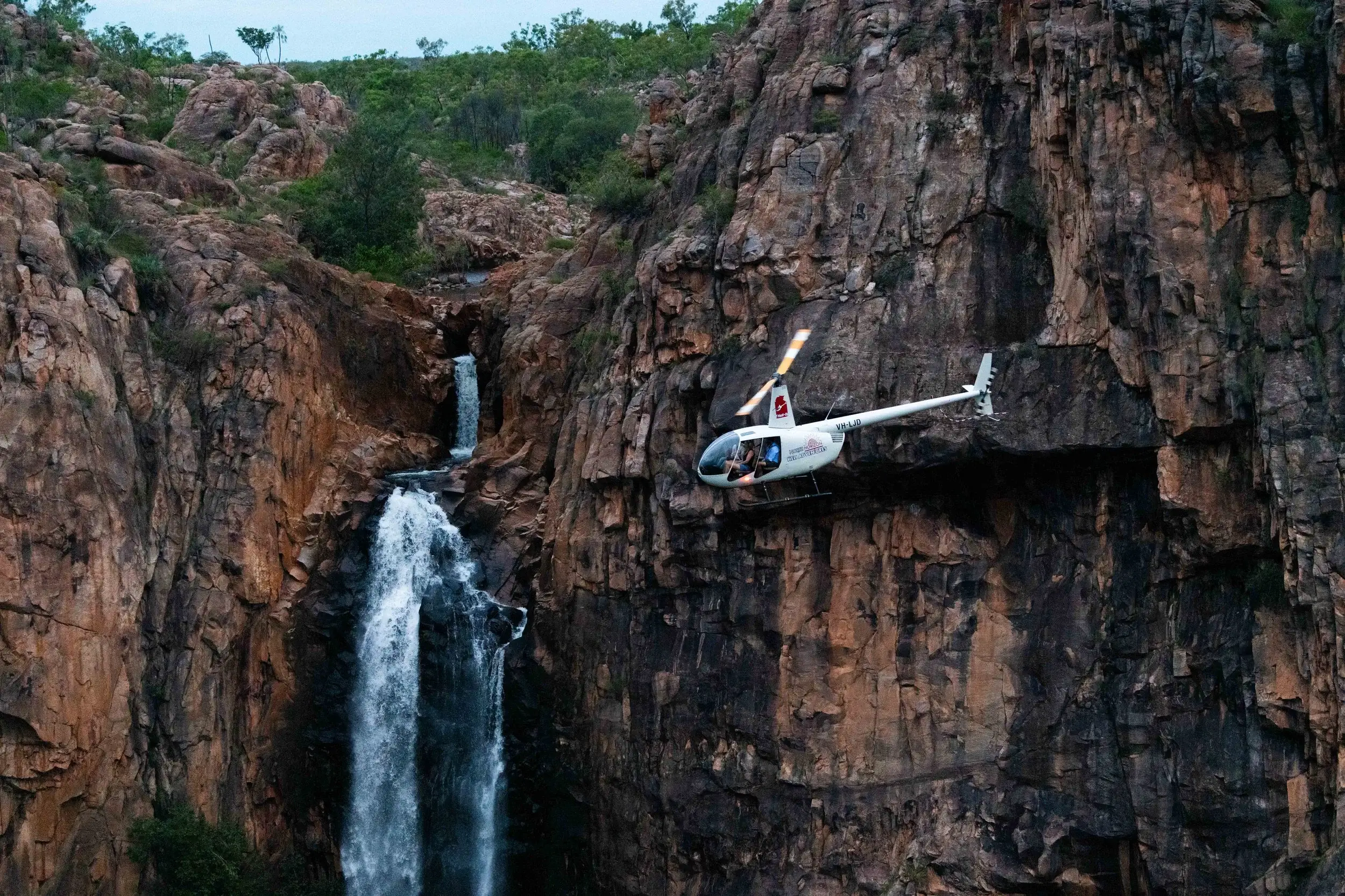 Nitmiluk Ultimate Helicopter Tour | Landing & Swim