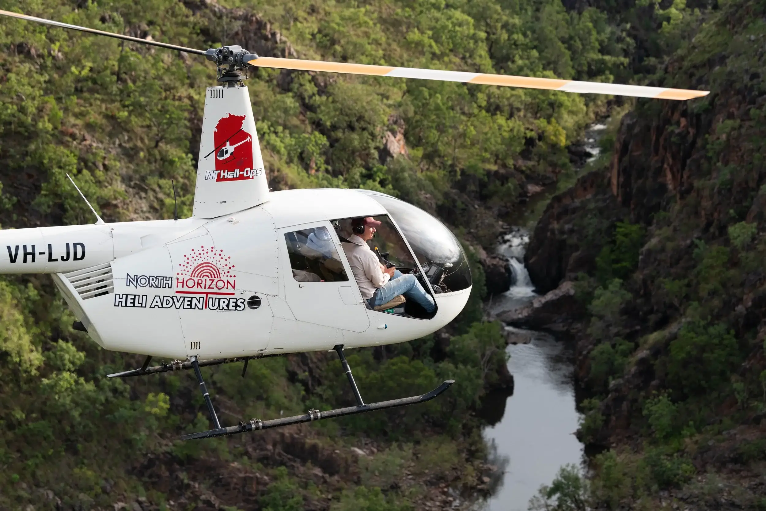 Nitmiluk Ultimate Helicopter Tour | Landing & Swim